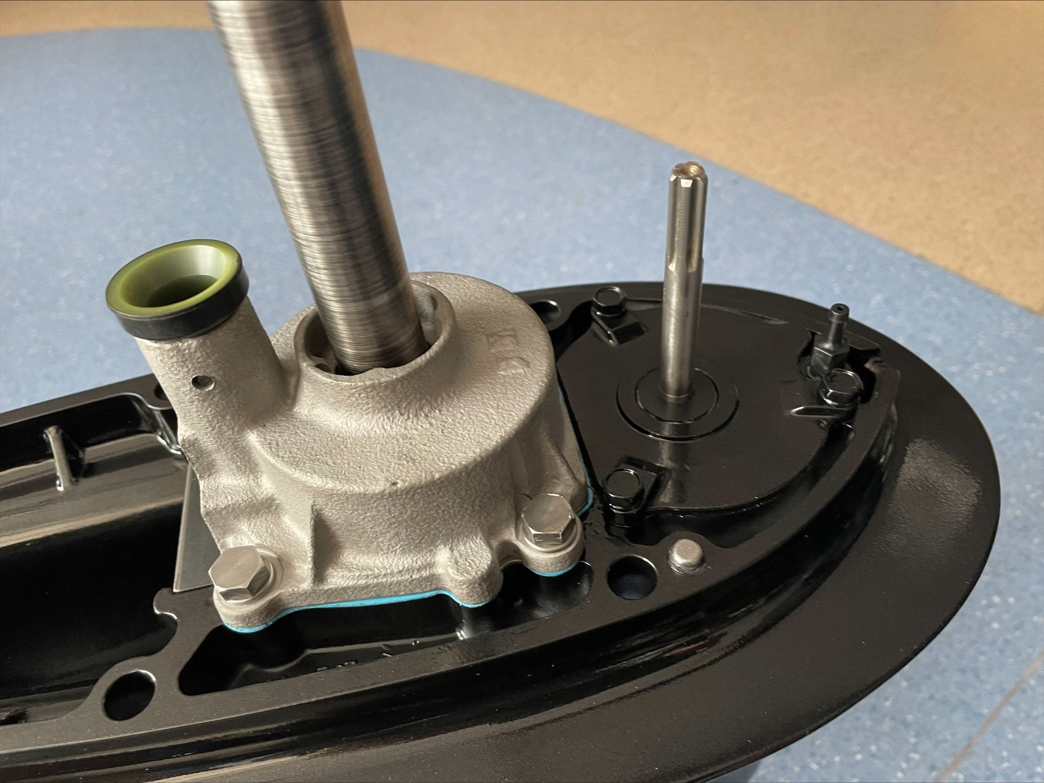 SUZUKI DF140 Lower Unit Assy 50040-92847-0EP – Baltic Motors