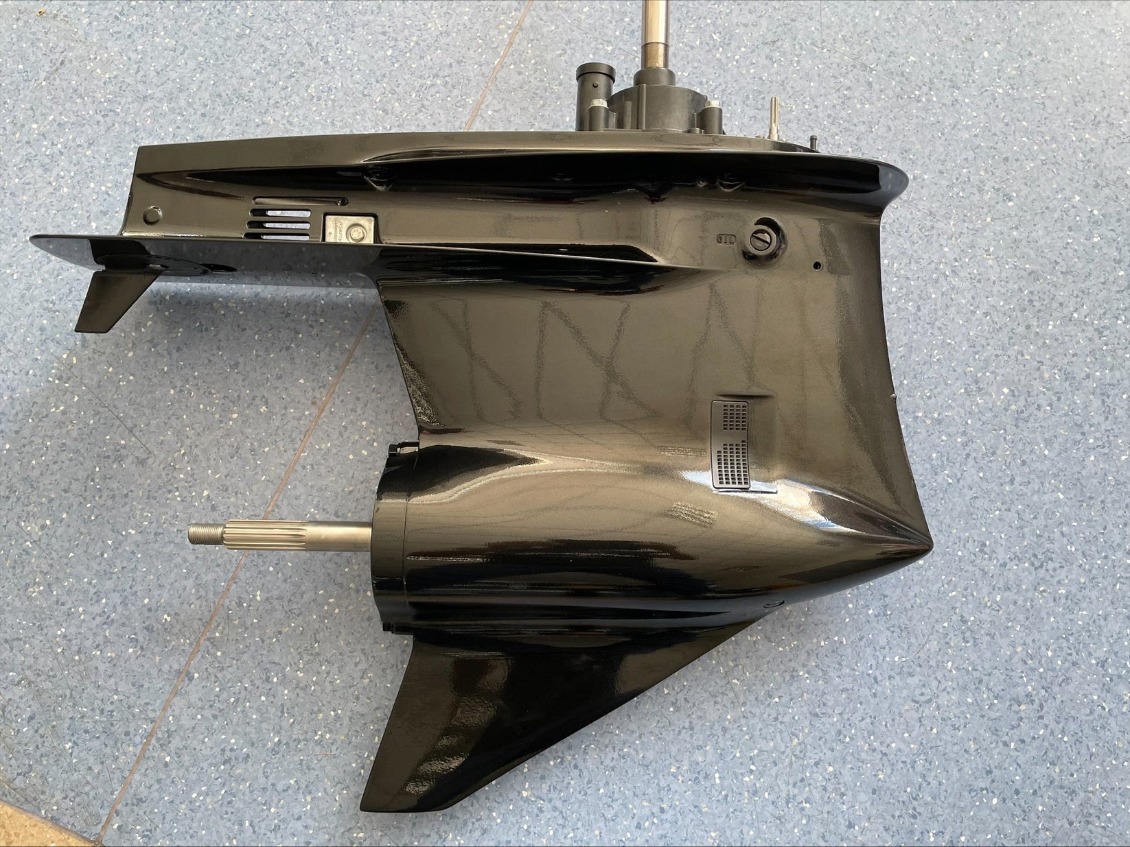 SUZUKI DF300Z Lower Unit Assy 50040-98814-0EP – Baltic Motors